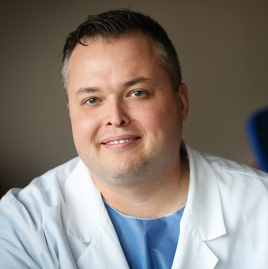 Dr. Tekse István | TritonLife