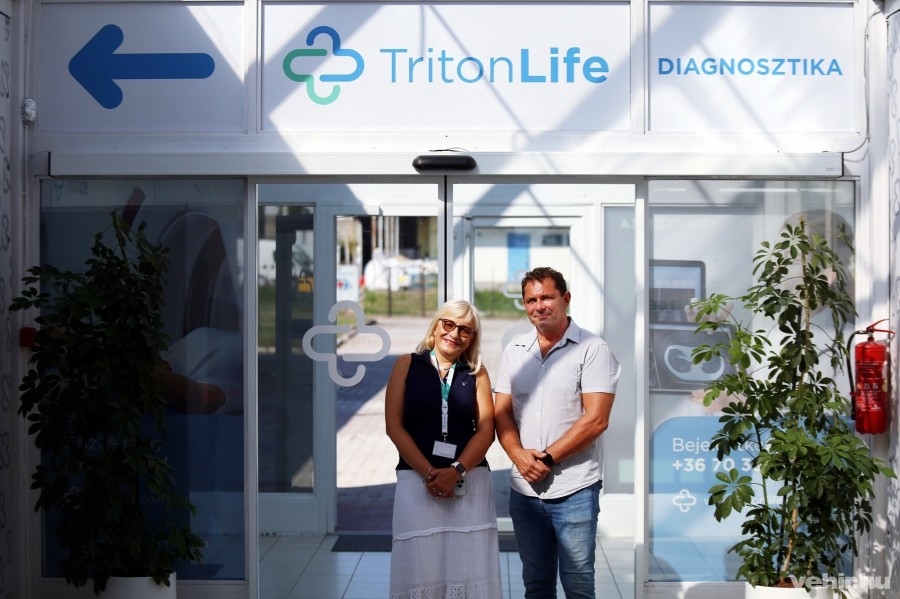 Focirajongóból focitámogató a TritonLife Veszprém